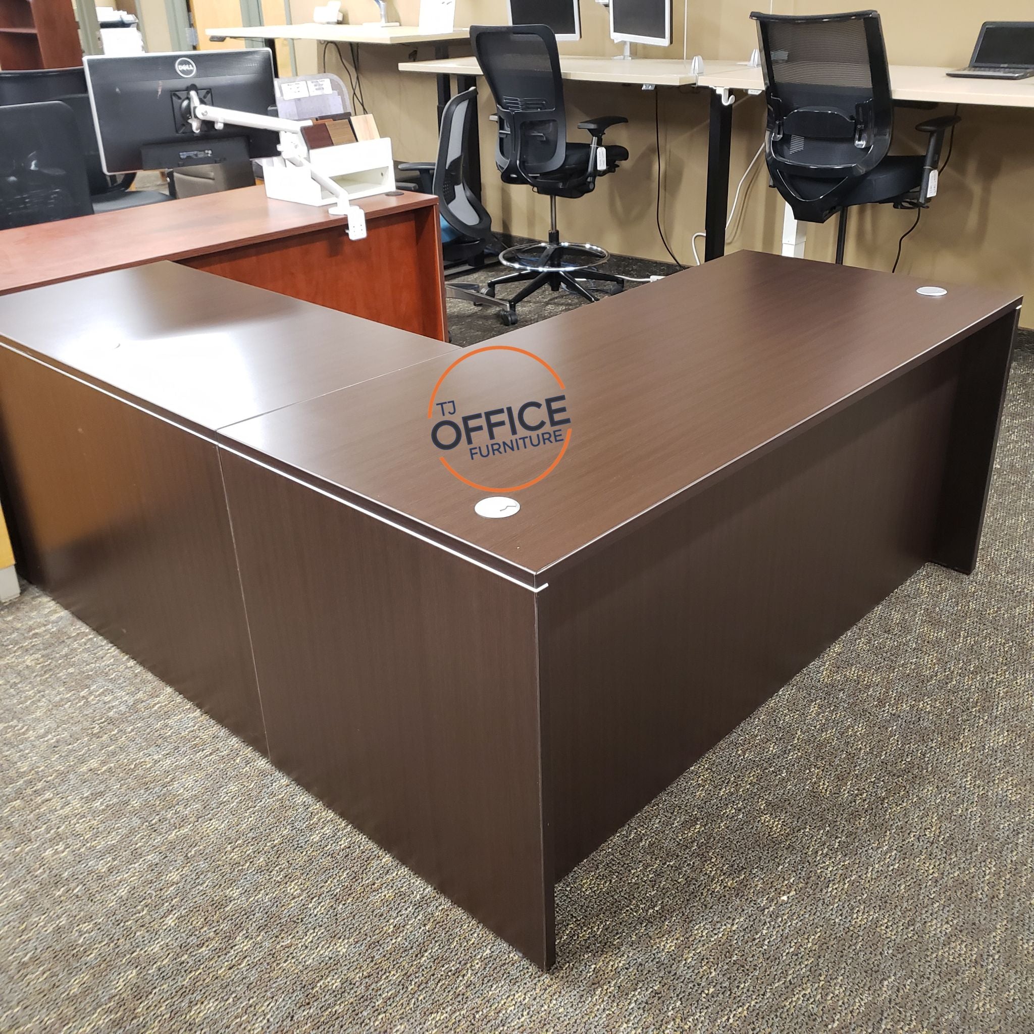 L-Shape Desks — TJ Office Furniture