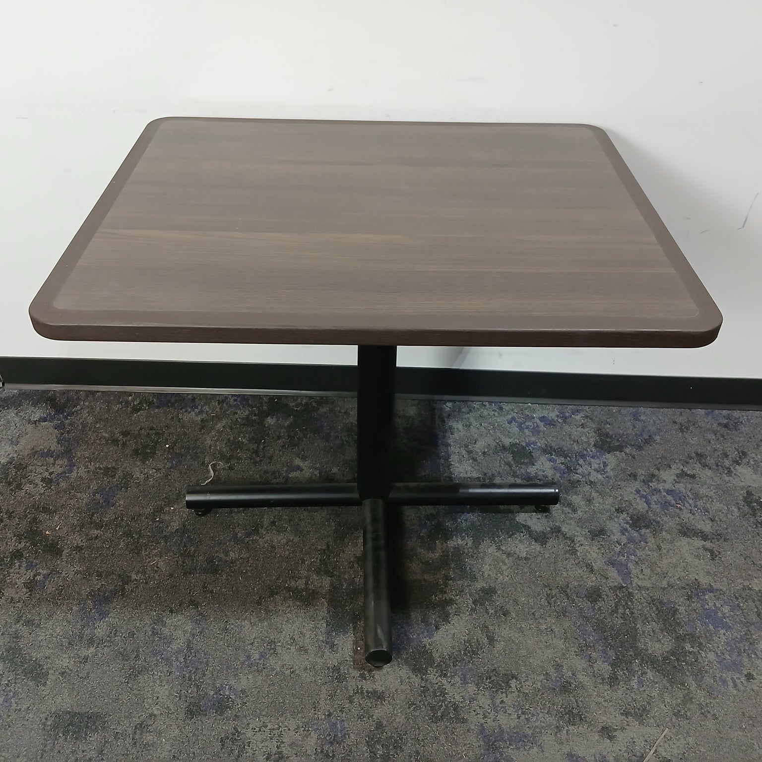 TJ Office Furniture in Minneapolis - St. Paul Minnesota