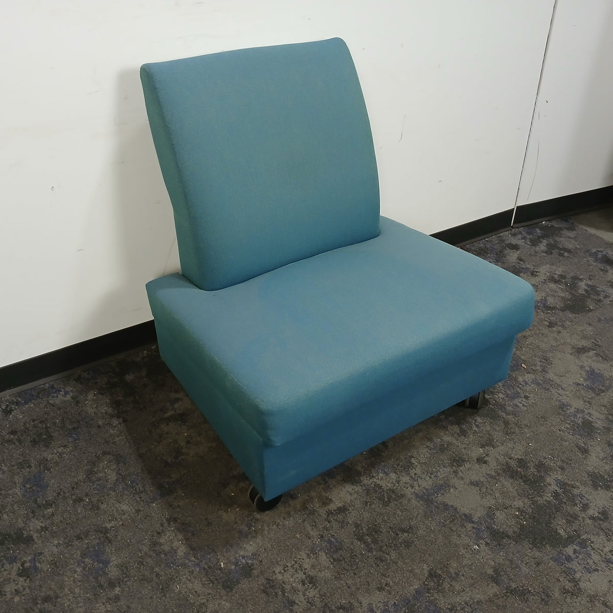 Mobile Lounge Chair | Used office furniture in Minneapolis, MN — TJ ...